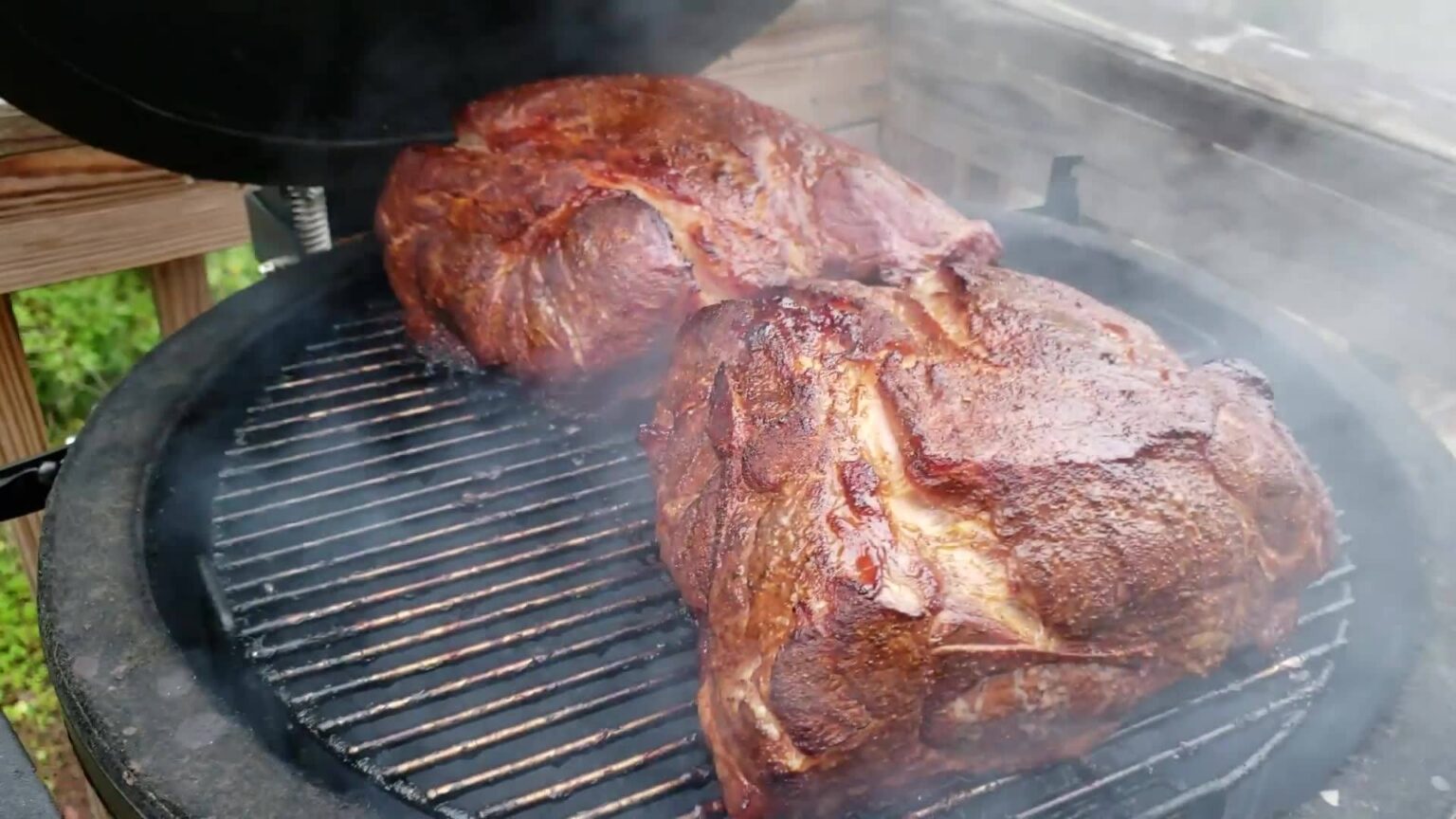 What Is A Smoker For BBQ And How How Do They Work?
